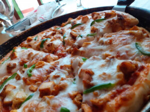 A Closer Look at the 12-Inch Pizza: Size, Slices & Servings